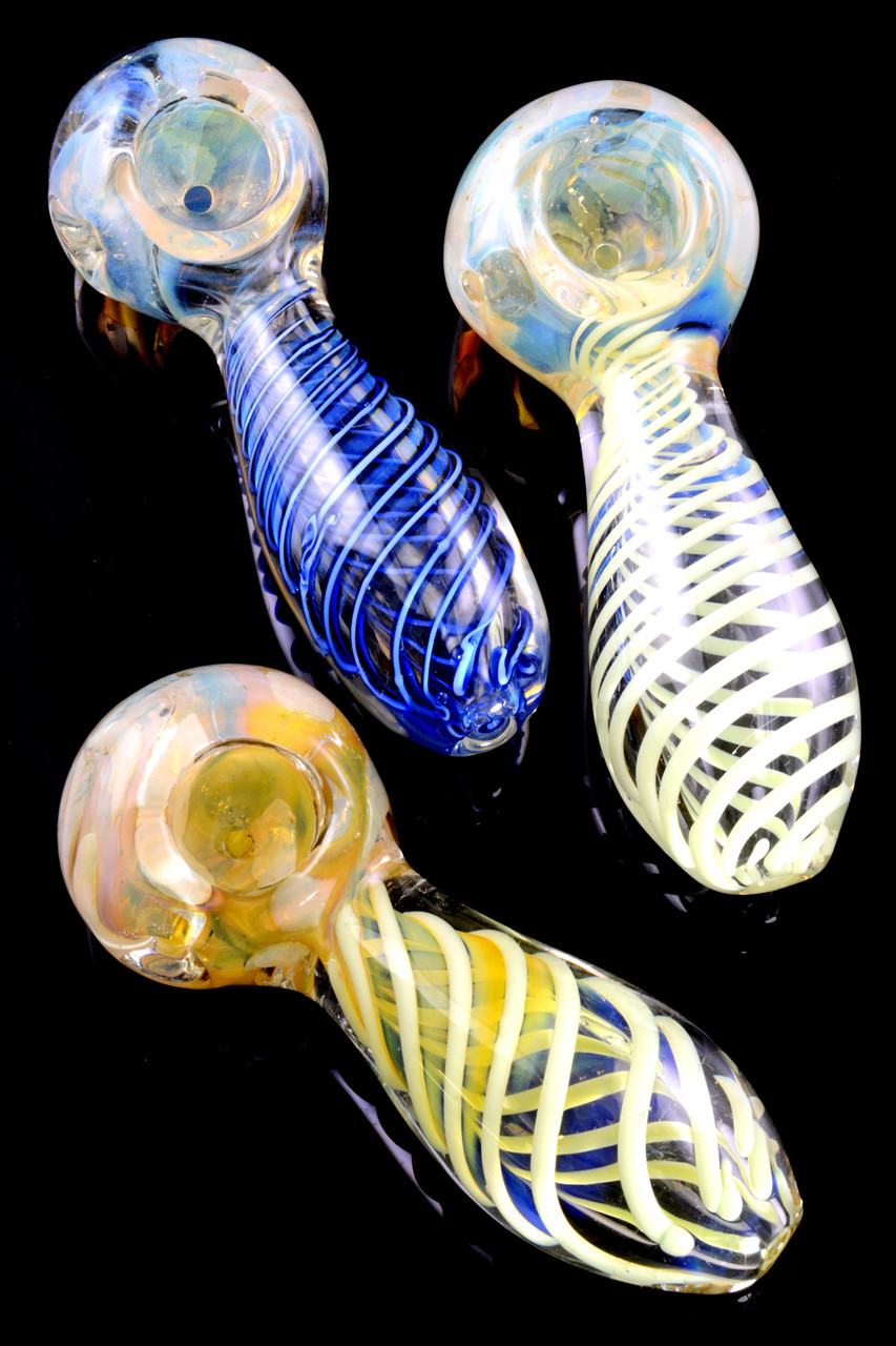 Color Changing Swirl Striped Glass Pipe - P2321 | Bulk Wholesale Pipes
