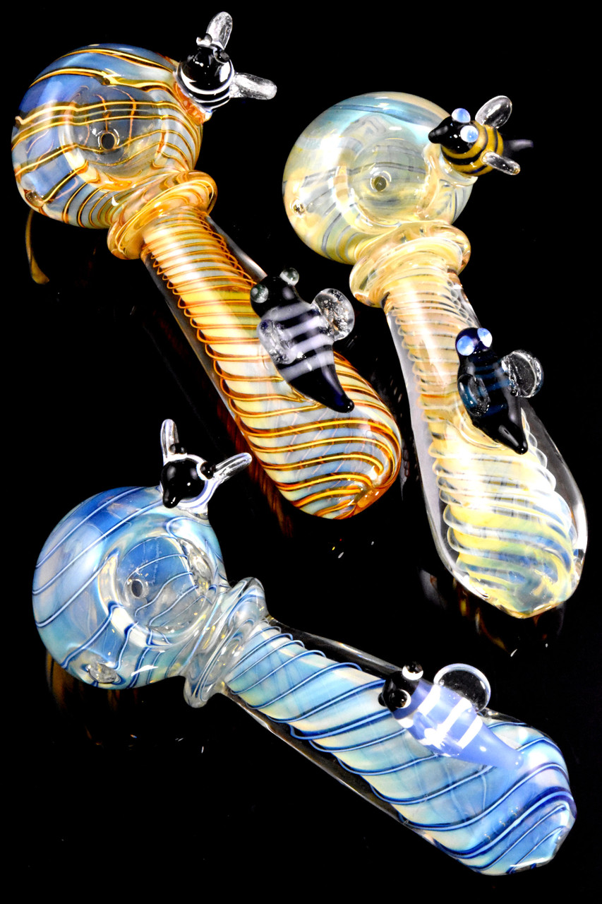 Color Changing Swirl Striped Bee Glass Pipe - P2902 | Wholesale Smoke ...