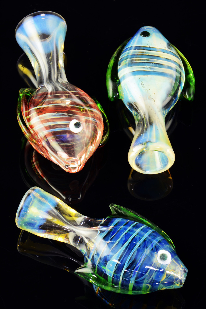 Color Changing Striped Glass Fish Chillum - C171