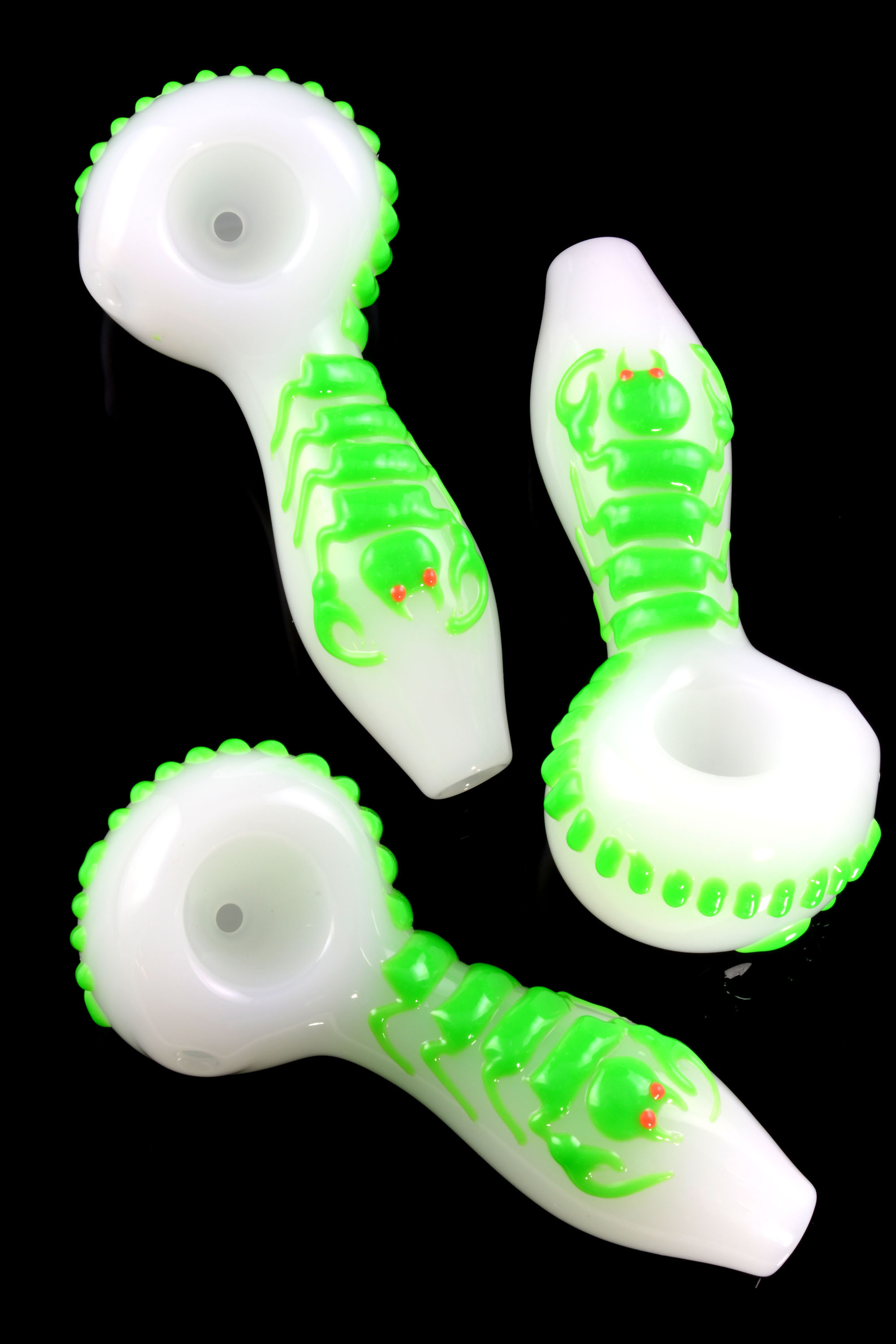 Glow in the Dark Scorpion Glass Pipe - P2178 | Wholesale Spoon Pipes