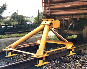 Nolan Bumping Post, Heavy Duty Clamp-On Type - Western Safety
