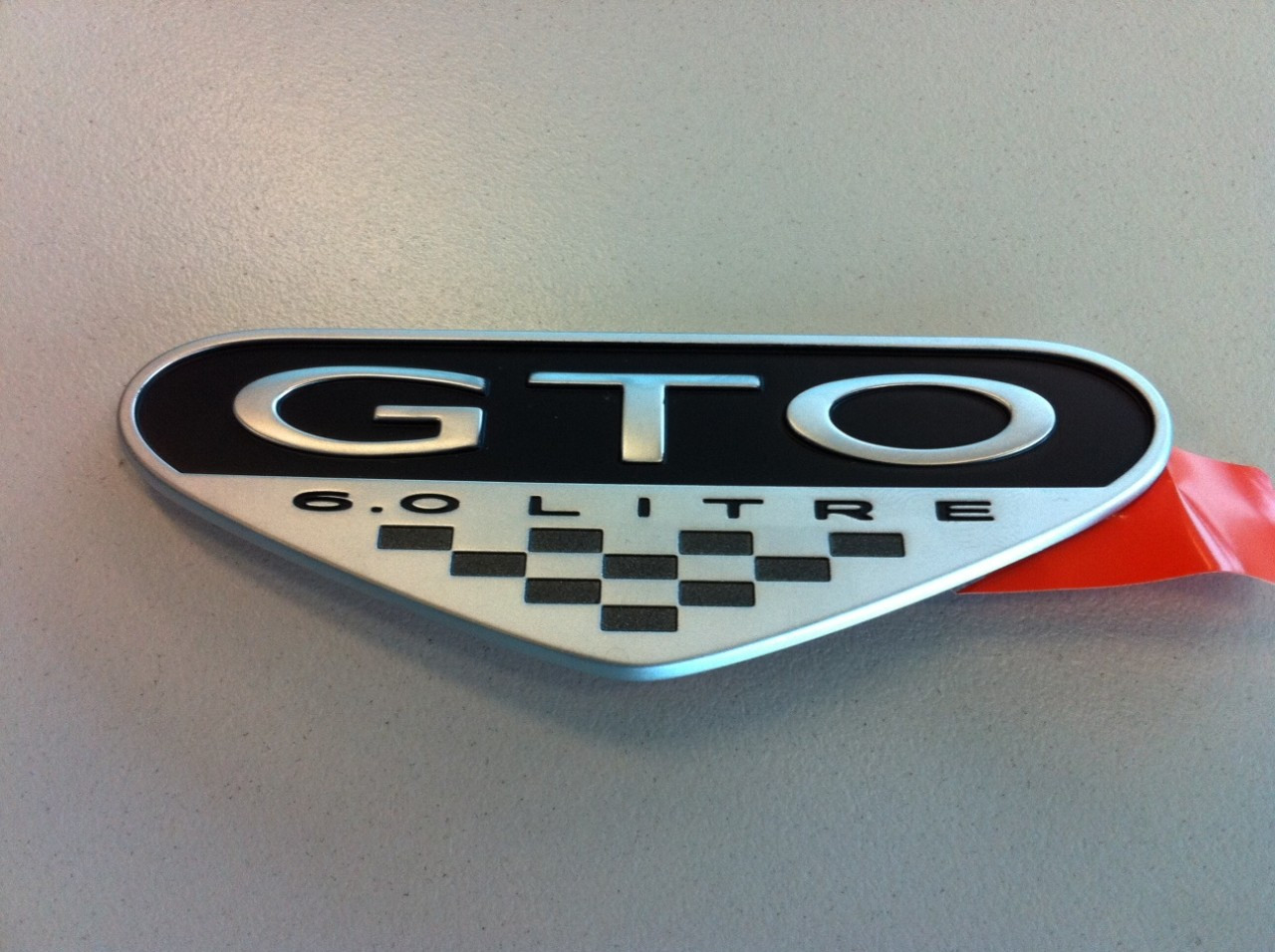 GTO 6.0lt Badge