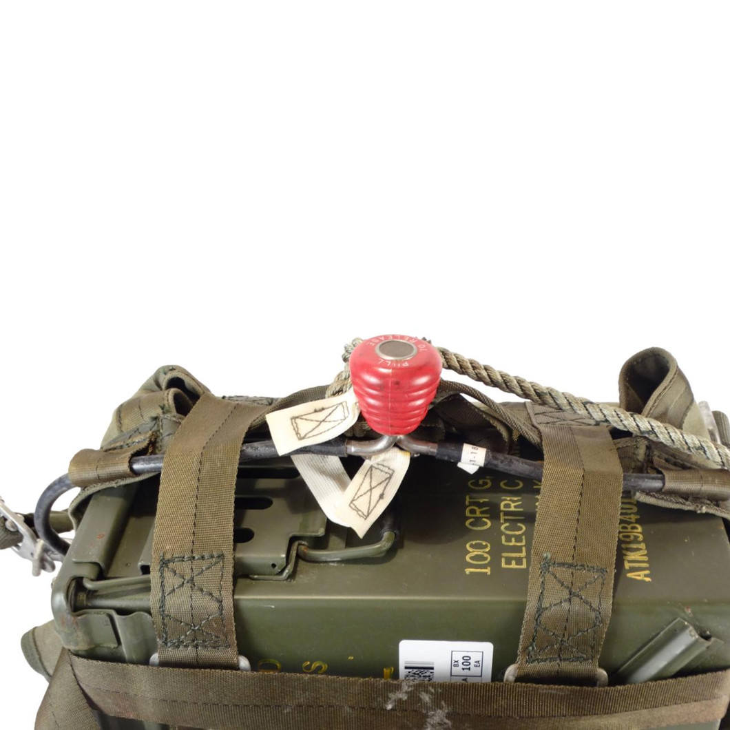 US Military Parachutist’s Weapons and Harness Assembly - Billings Army ...