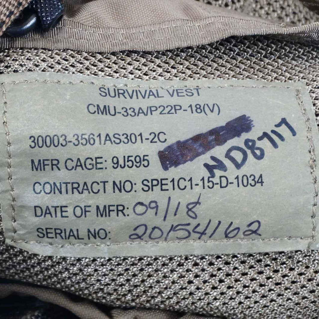 USMC CMU-33A/P22P-18V Survival Vest (coyote)