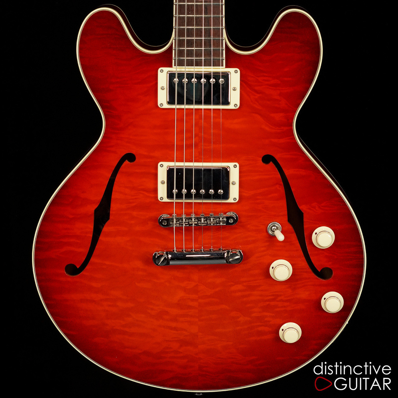 Collings I35 Semi Hollow Quilted Scarlet Sunburst