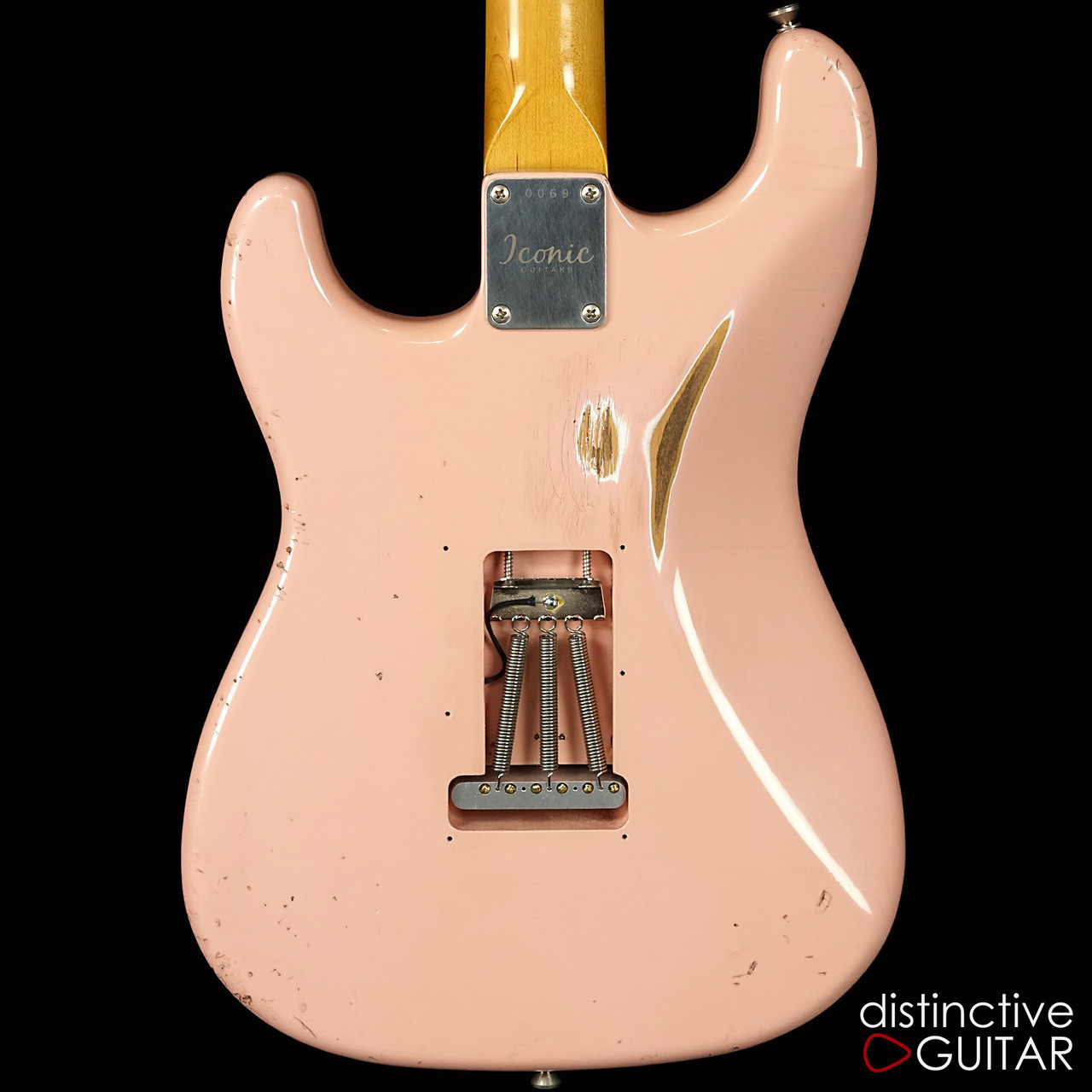 Iconic 62S Vintage Shell Pink