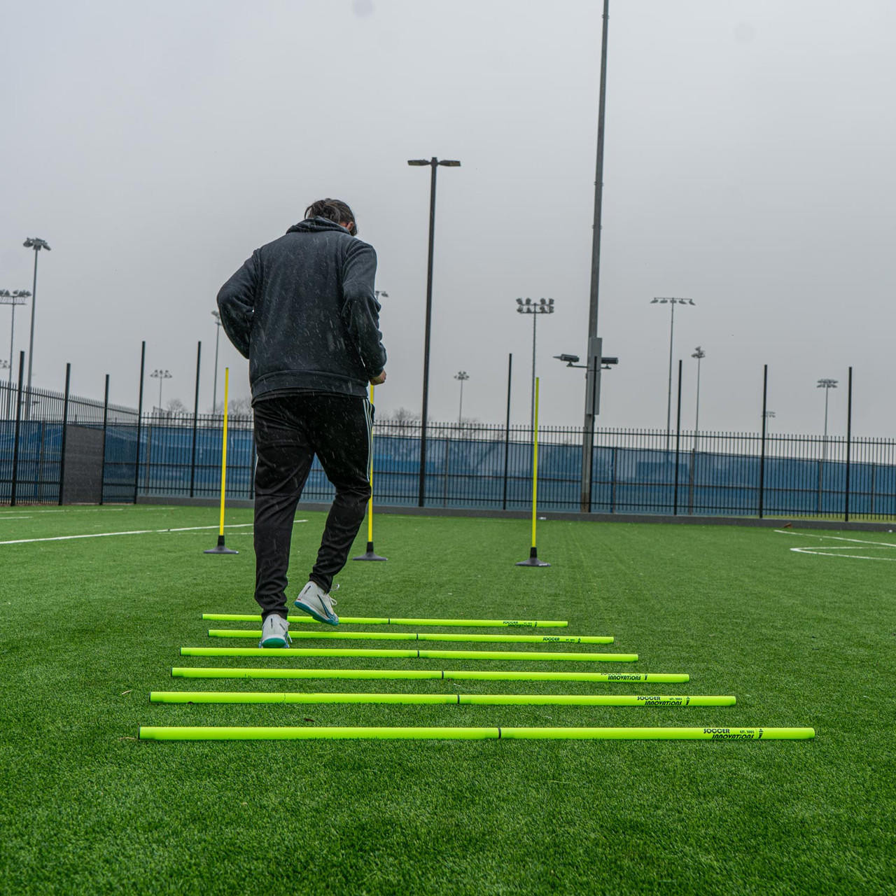 3-in-1 Pro Training Speed & Agility Pole for Grass & Turf - Soccer ...