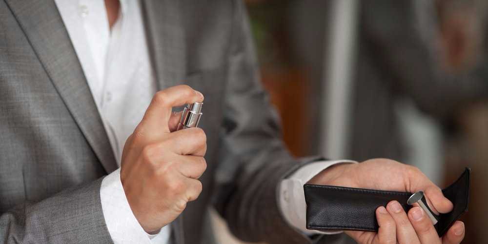 A comparison of body sprays and perfumes - Which to wear & when to wear ...