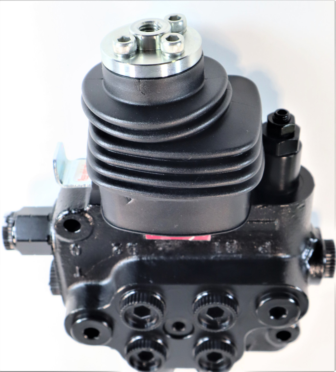 Mahindra eMax Front‑End Loader Control Valve & Joystick Assembly ...