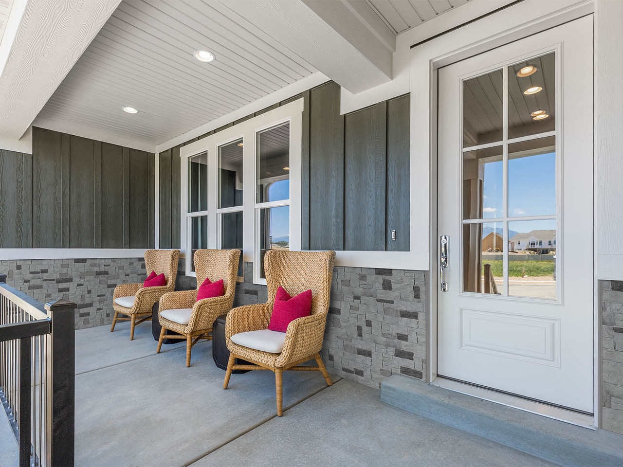 8 Exterior Siding Ideas for a Modern Look - Barron Designs