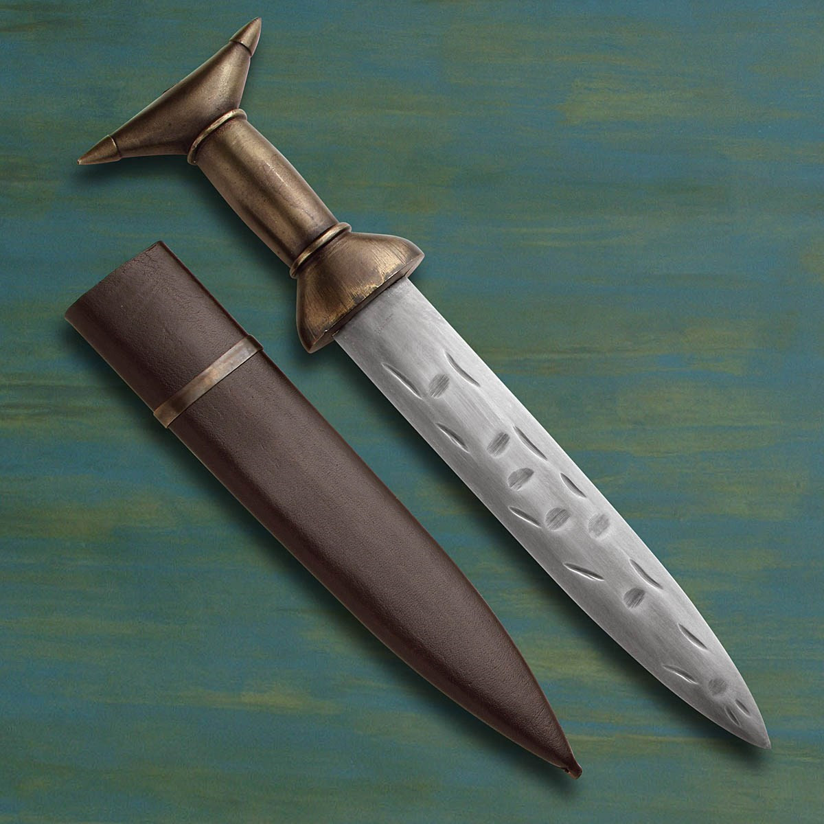 Celtic Dagger - Museum Replicas Ltd.