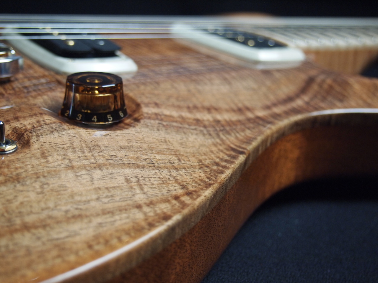 Paul's Guitar Private Stock Tasmanian Blackwood SOLD - Guitar Maverick
