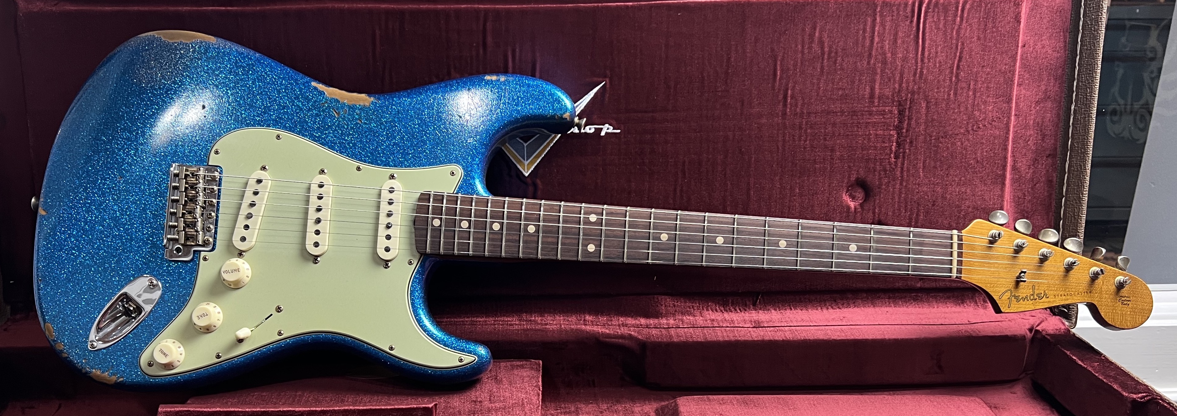 Fender '61 Relic Custom Shop Stratocaster Dealer Special Order Blue ...