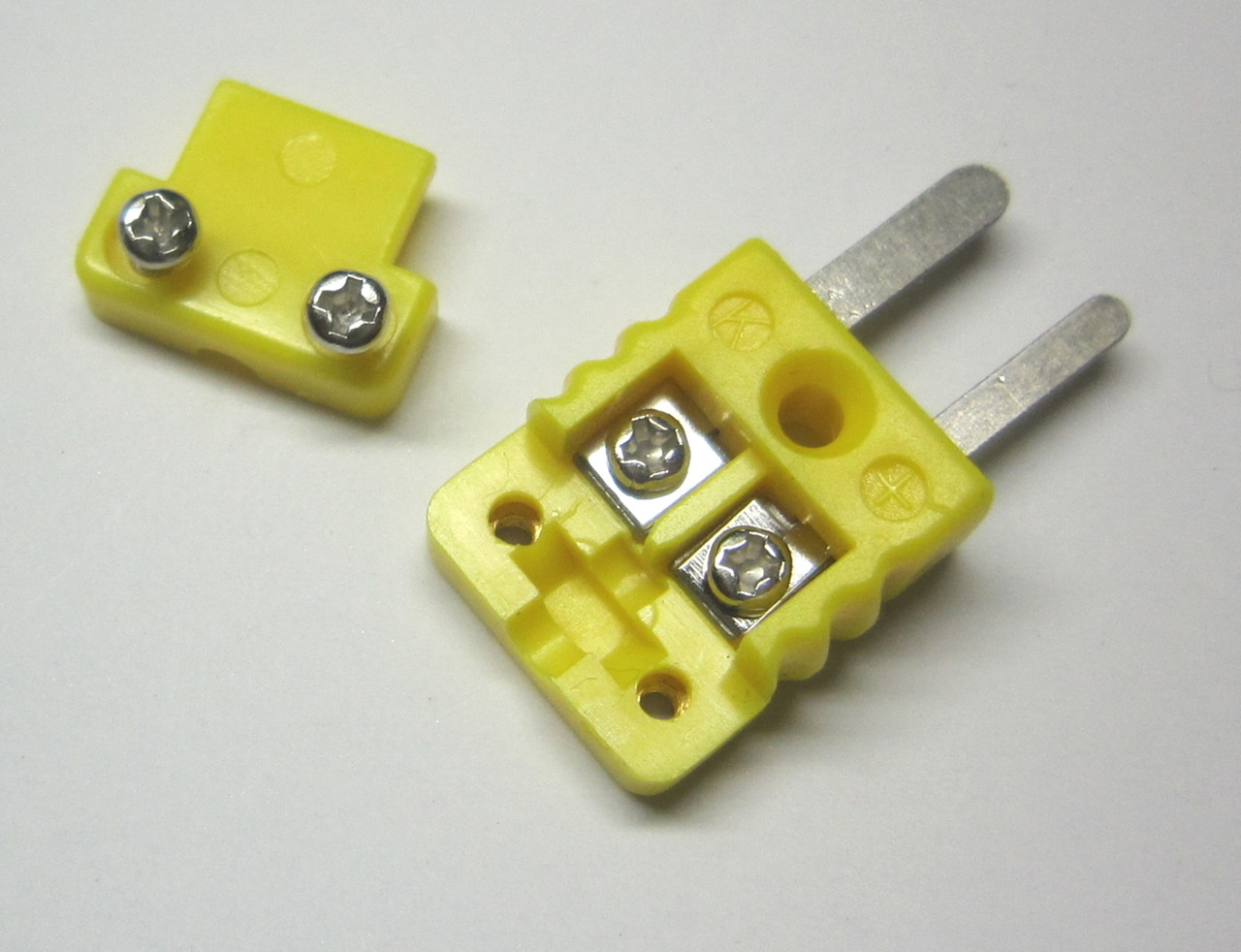 Sumbiniature Miniature Mini K-type Thermocouple Plug - male and female