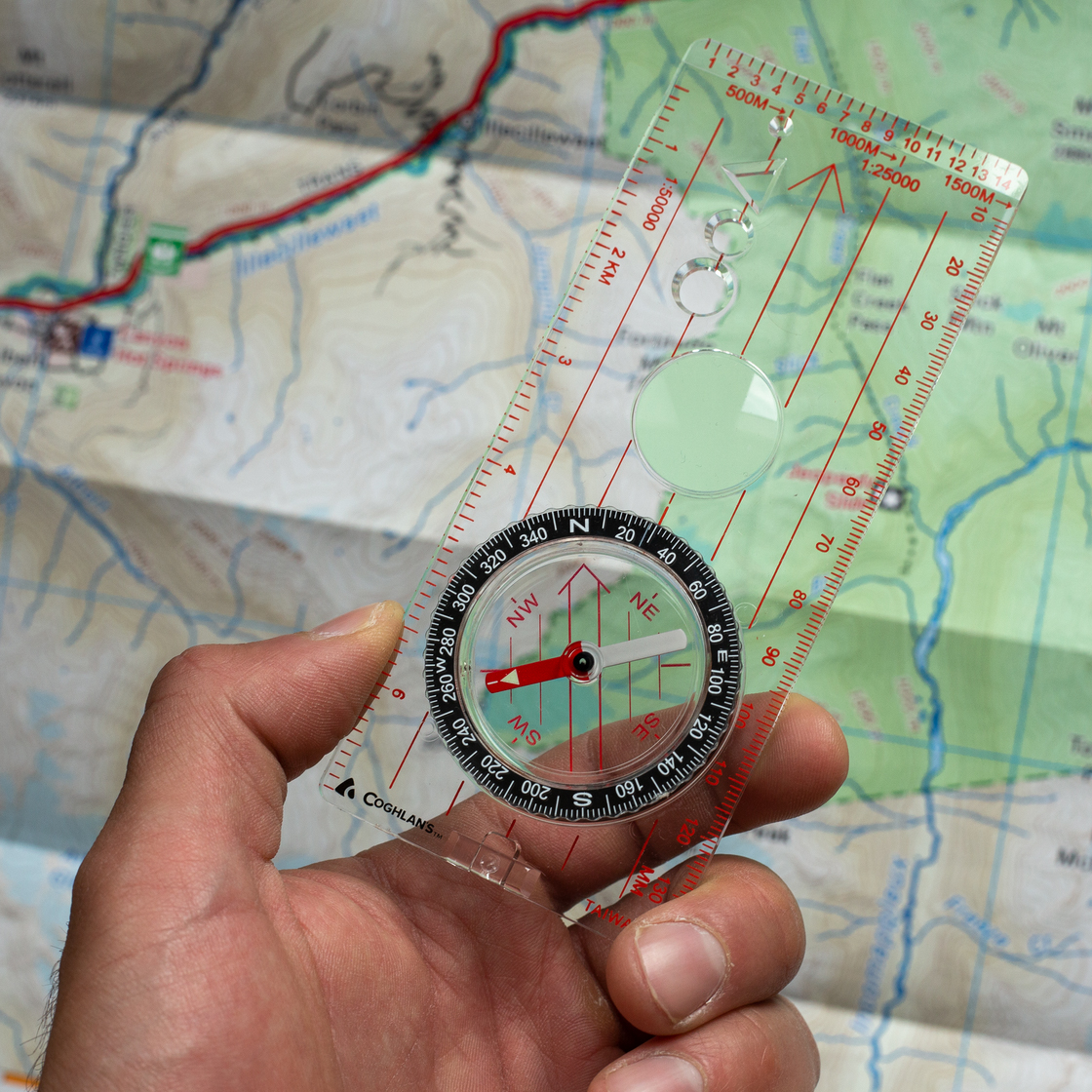 Brújula para Mapas Coghlans Deluxe Map Compass