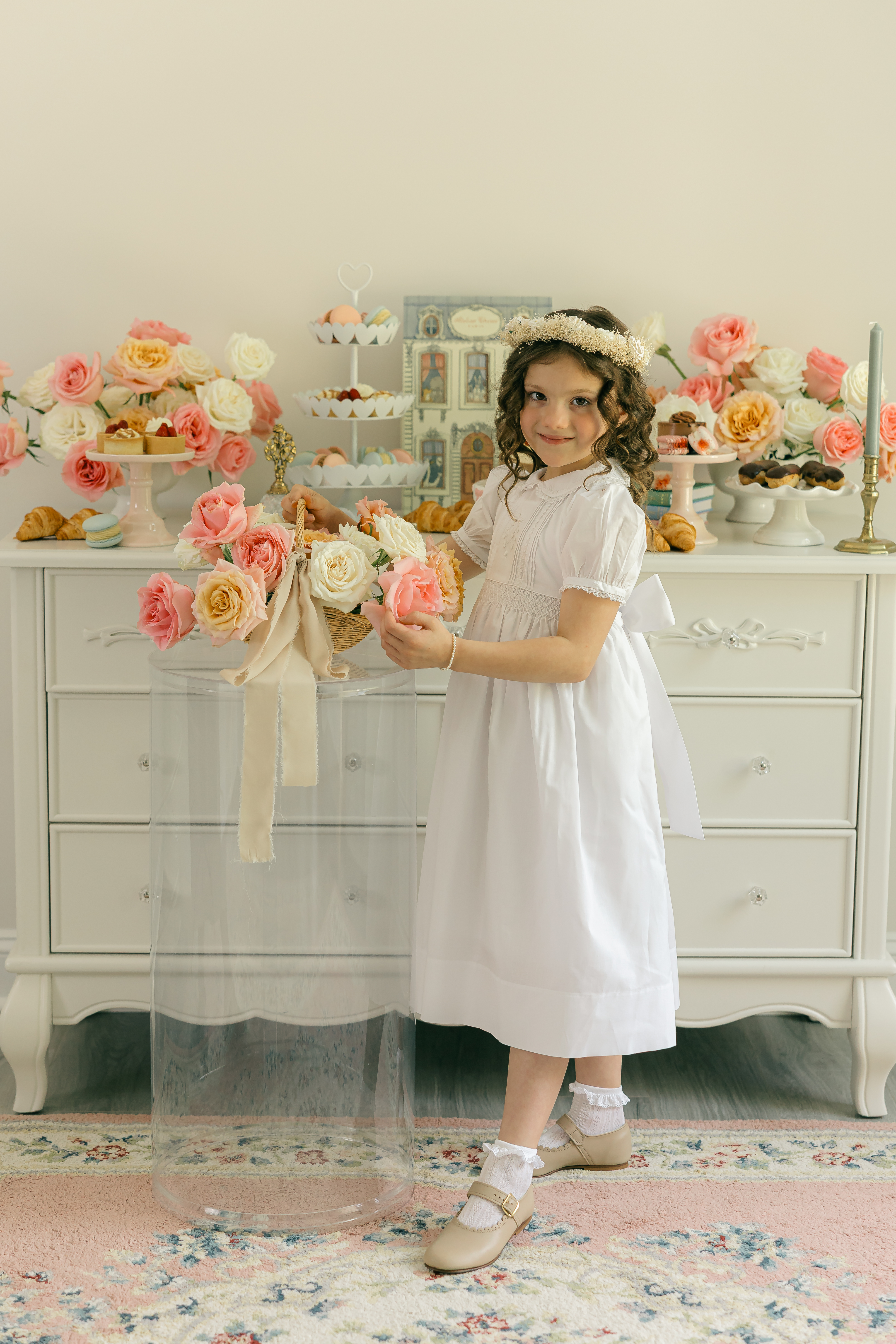 How to Create the Perfect Flower Girl Look: A Head-to-Toe Guide ...