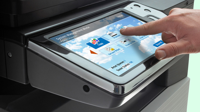 Serial vs Parallel Communication - Newhaven Display