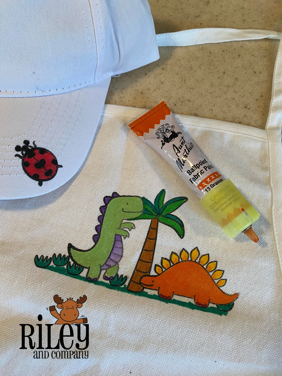 Riley and Company Dinosaur die set