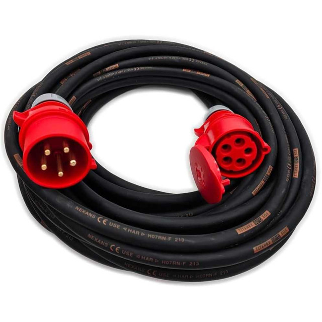 Three-Phase 32A to 16A: CEE 5-Pin Plug to Socket