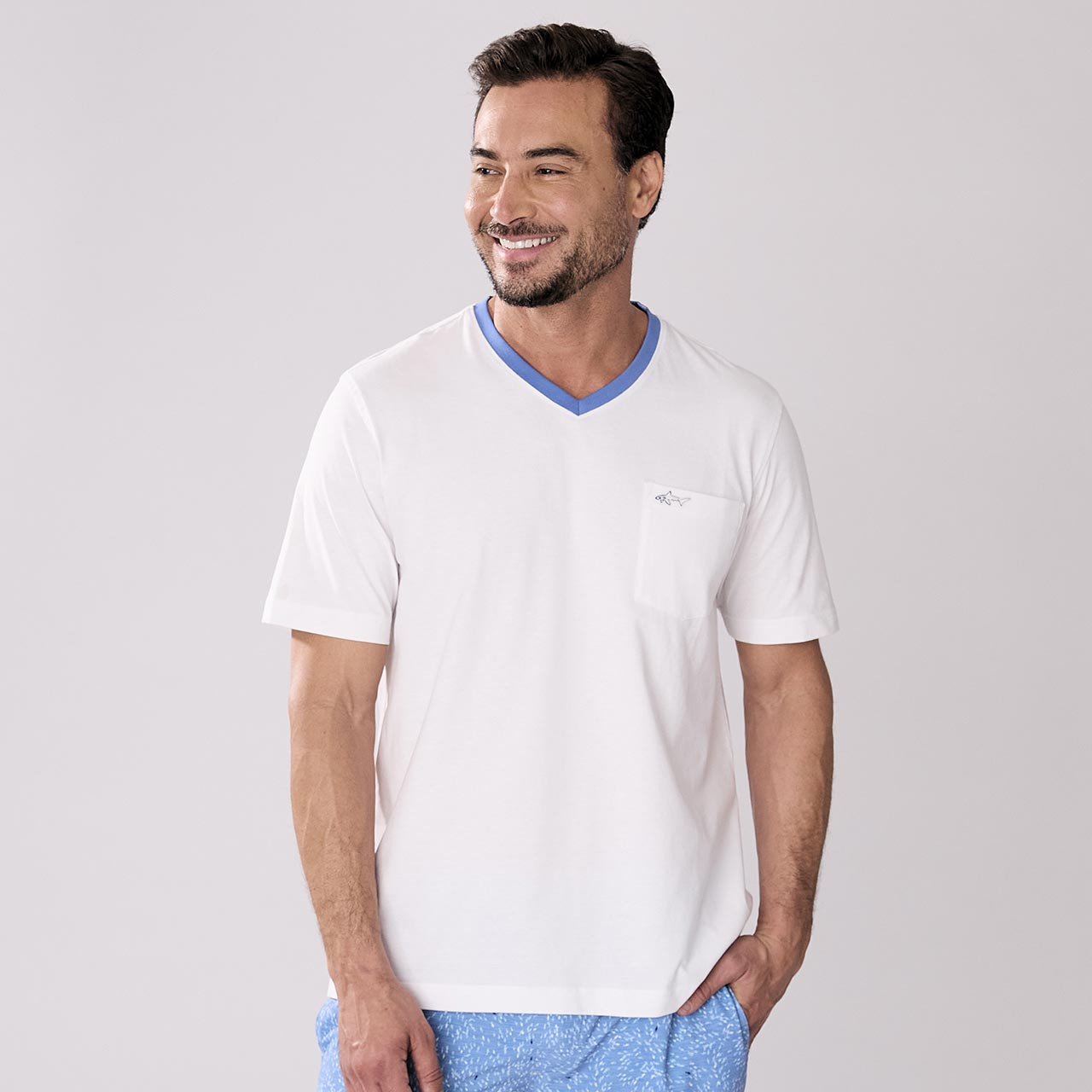 V-Neck Shark Pocket T-Shirt - Greg Norman Collection