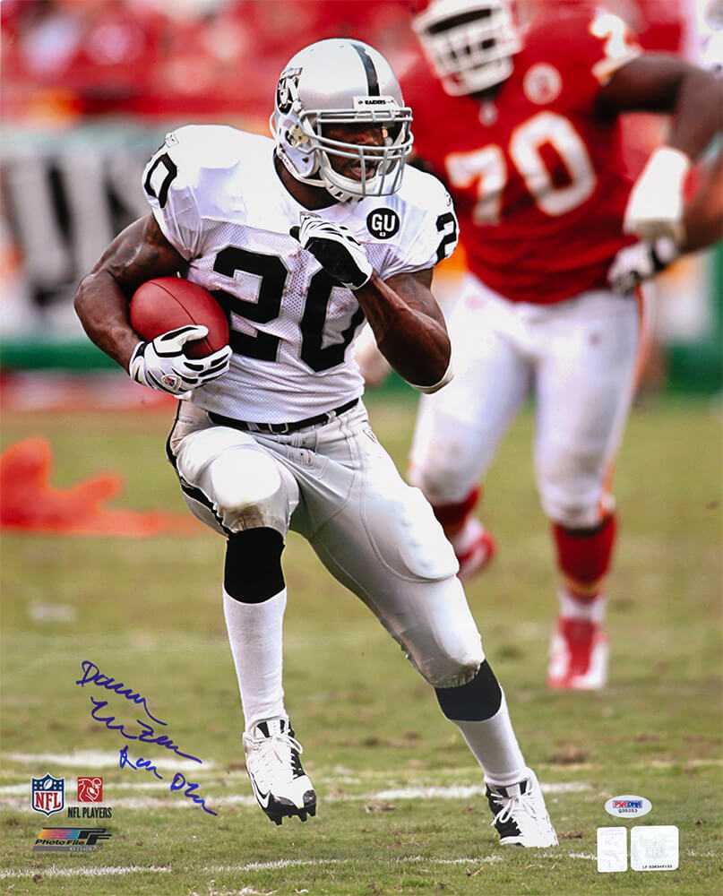 Darren McFadden Signed Raiders Action 16x20 Photo w/Run DMC - (PSA)