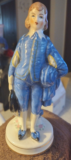 Vintage Coventry Blue Boy Figurine With 22K Gold Trim