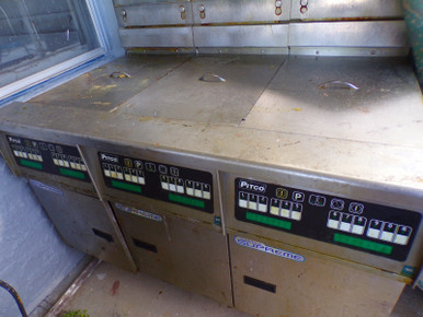 Pitco Gas Fryers: Three Vats with Filtration System