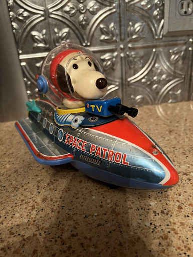 Rare Vintage 1960 Masudaya Snoopy Space Patrol Tin Robot Toy!