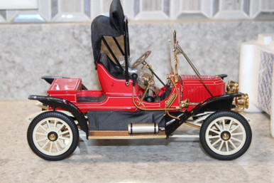 Franklin Mint 1:16 Scale 1911 Stanley Steamer 62 Runabout Model