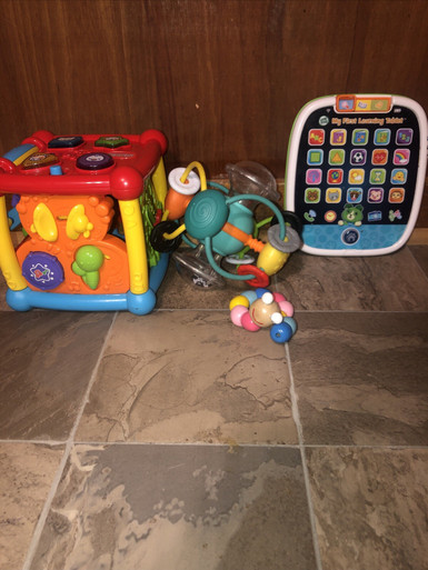 Essential Baby Toys for Ages 0 to 12 Months: A Complete Guide
