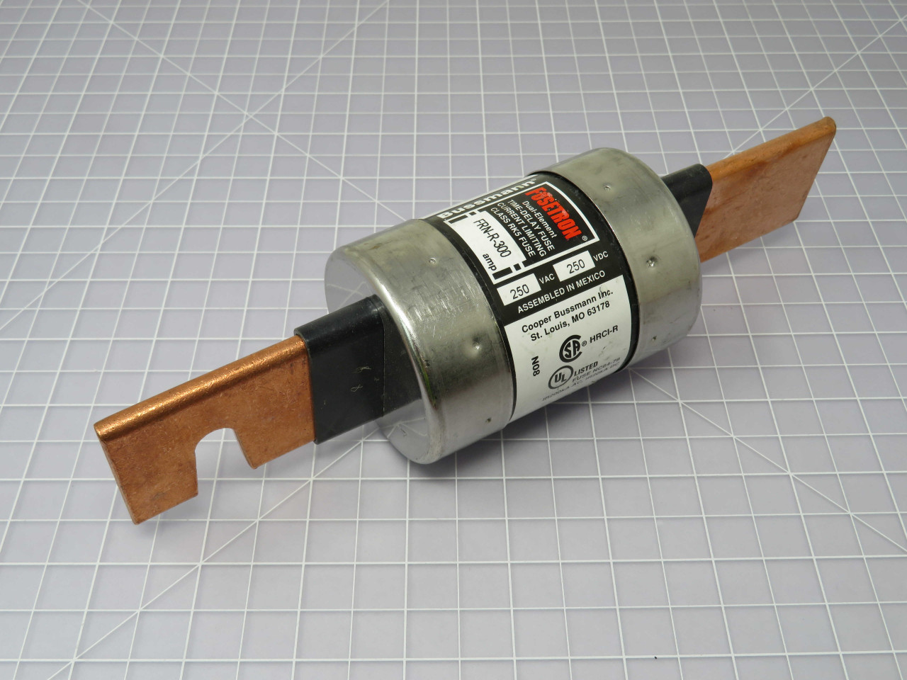 FUSETRON FRN-R-300 X97401 Industrial & Electrical Fuses 250V 300A Dual ...