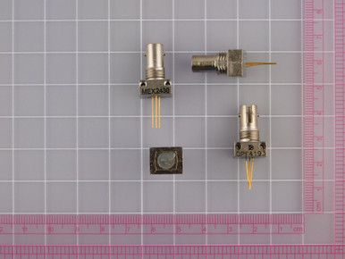 Lot of 17 OPTEK OPF4193 Fiber Optic Transmitter 905nm - OCO Components