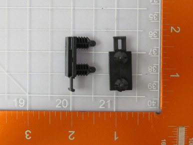 Lot of 540 DELPHI 13580939 X96541 Automotive Connectors CON CLIP NYLON ...