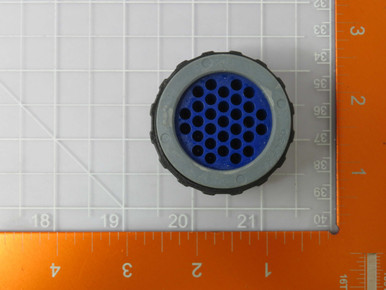 Lot of 8 DELPHI 15544343 X96995 Automotive Connectors 31 way Male HES ...