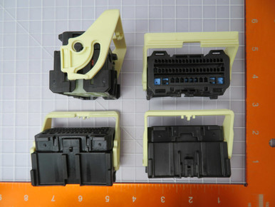 YAZAKI 7298-2200-30 X100713 - OCO Components