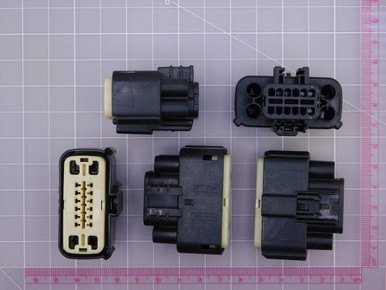 Lot of 69 MOLEX 34985-8056 16 Positions Female Connector W/O Clip ...
