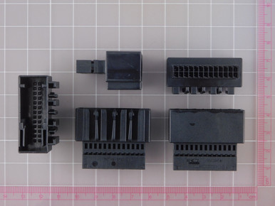 Lot of 61 TE CONNECTIVITY 1-965056-2 26 POS MQS TAB COD D-H X129043 ...