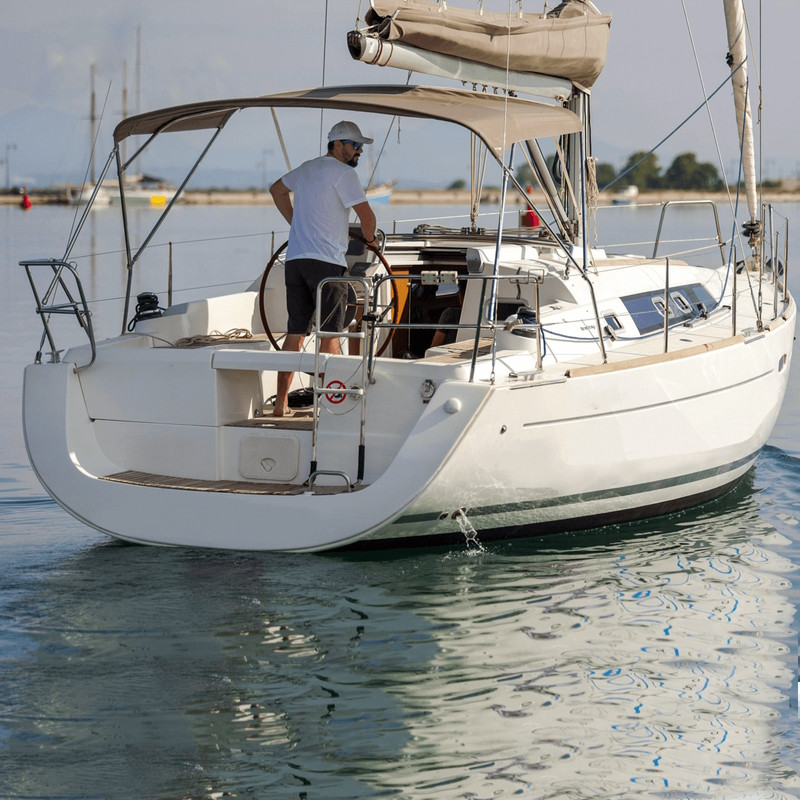 Boat Canopies, Bimini Tops & Folding Bimini Tops | Boat Warehouse Australia