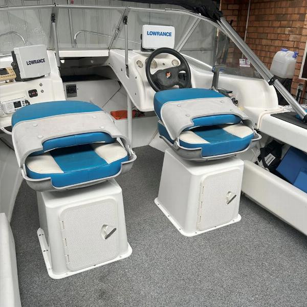 Oceansouth Boat Seat Box with Waterproof Storage Hatch (MA800-1 MA801-1 ...