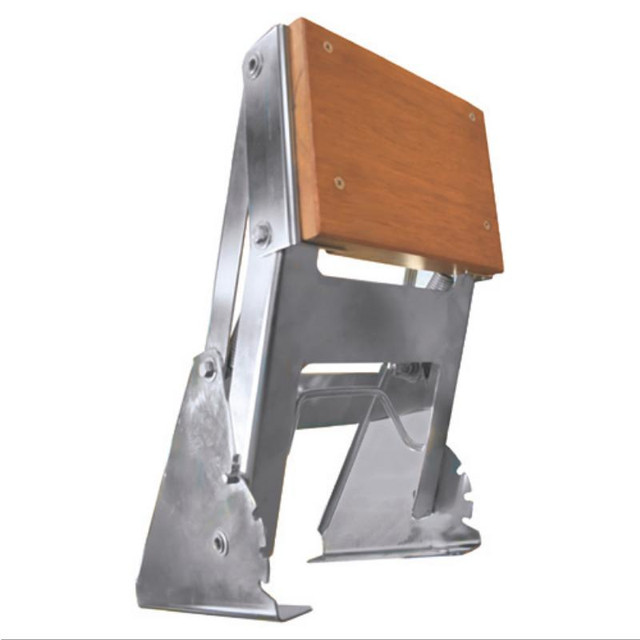 Outboard Motor Mounting | Boat Warehouse Australia