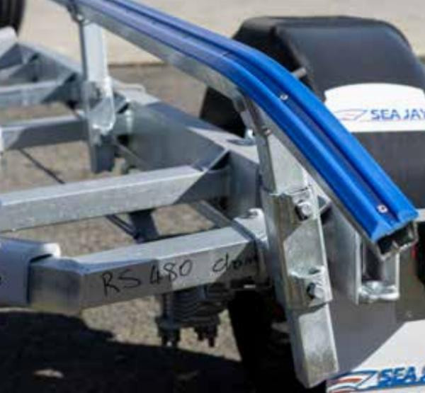 Atlantic Galvanised Steel Skid (1.5m) (G-BTSS15M) | Boat Warehouse ...