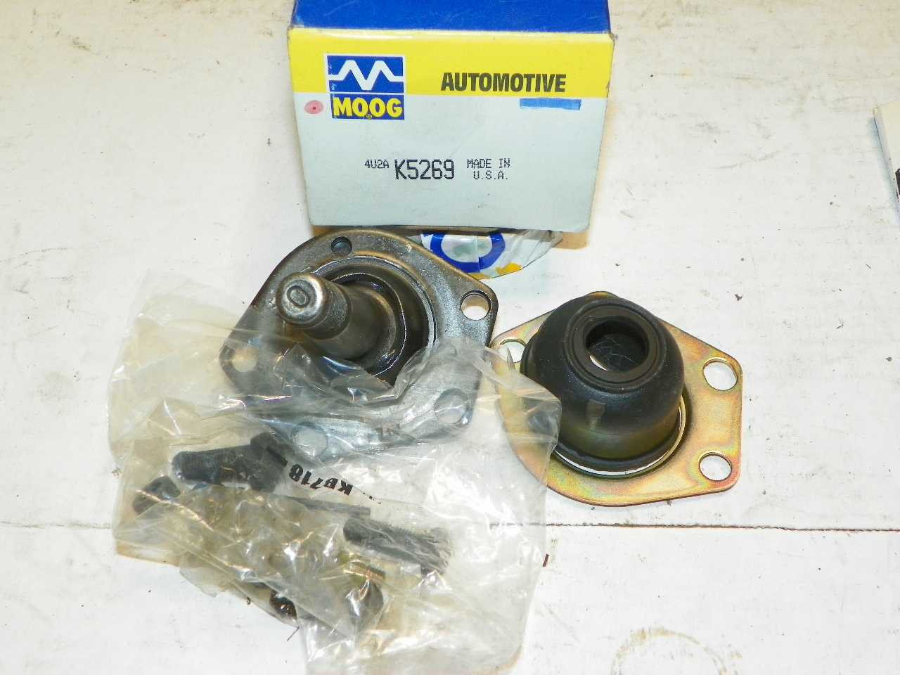 New Moog Buick Cadillac Oldsmobile 1979-85 NOS Lower Ball Joint Moog K ...