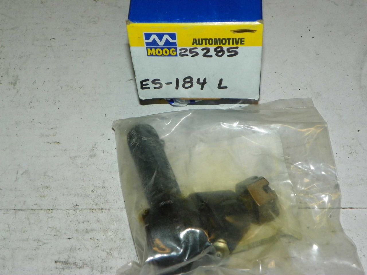 New Moog Studebaker Truck 1949-59 NOS Tie Rod Ends Moog ES-184L Made in ...