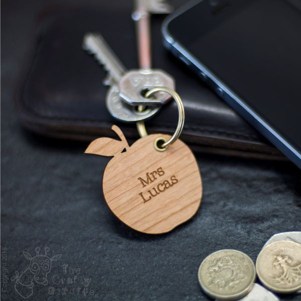 Personalised Apple Keyring - The Crafty Giraffe