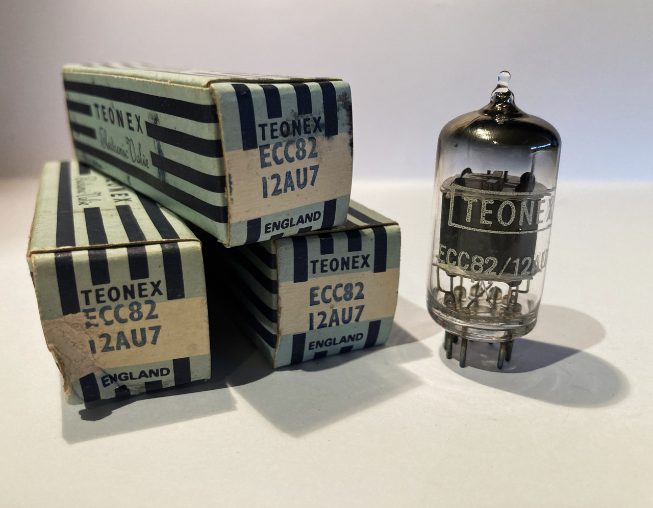 NOS TUBES
