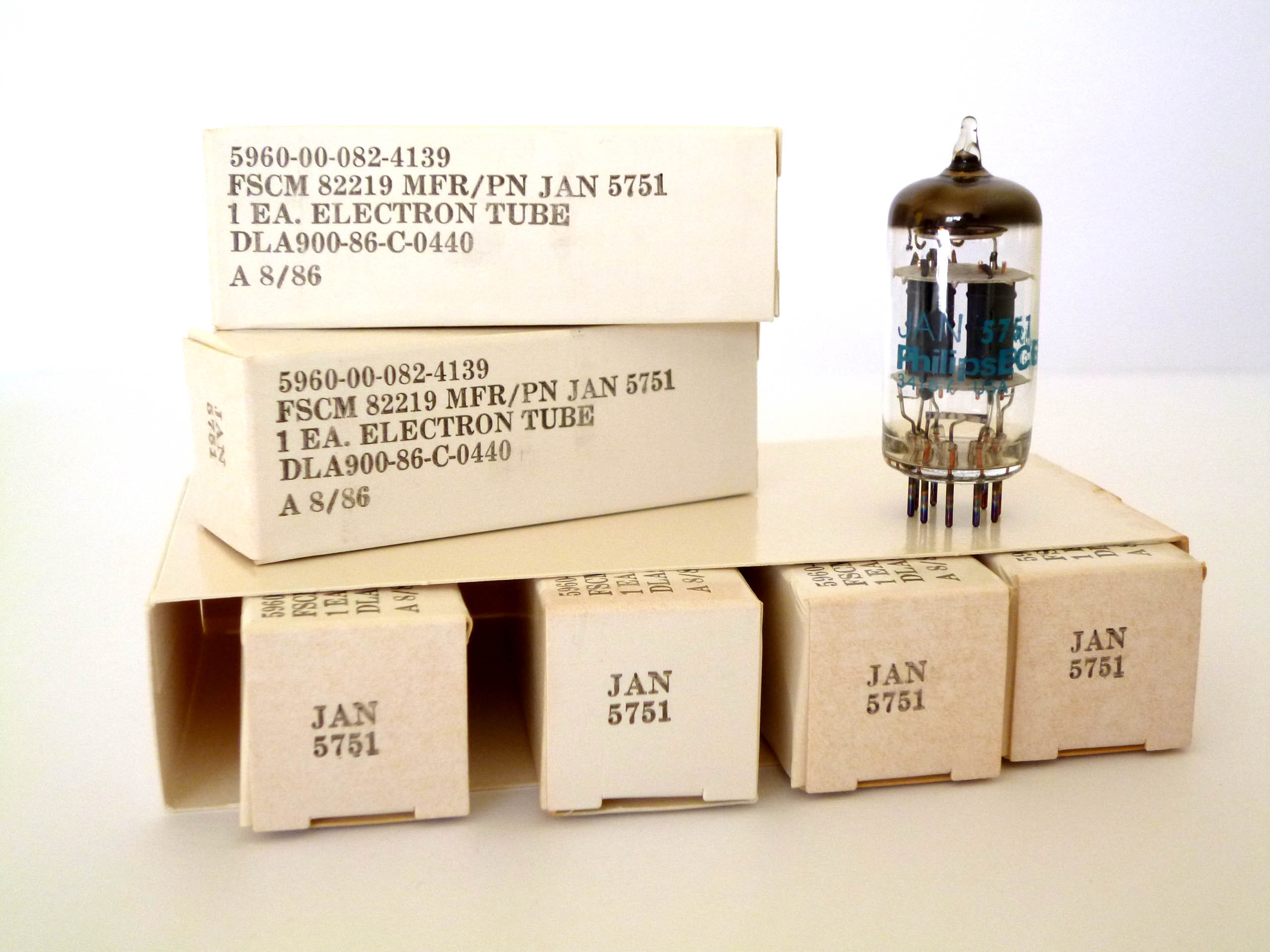 Preamp Tubes 12AX7 12AU7 12AT7 ECC81 ECC82 ECC83 E88CC 6922 6SN7 EF86 12BH7 Melbourne Australia