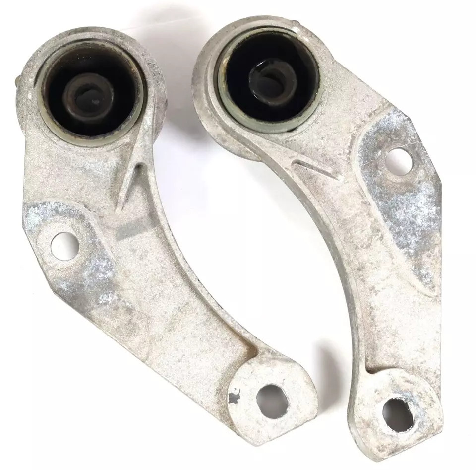 2016-2024 Chevrolet Camaro Rear Exhaust Muffler Hanger Mount Pair L&R ...