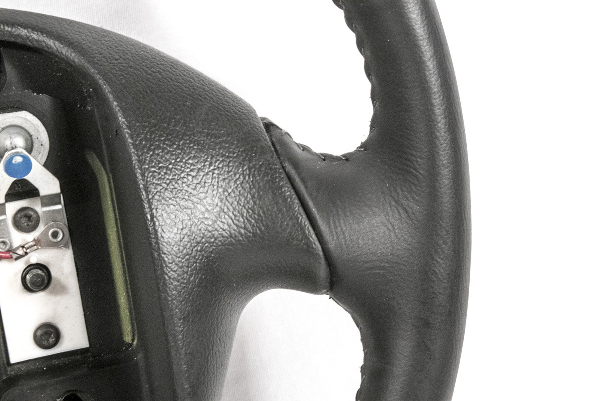 Firebird 1994-96 Recovered Leather Steering Wheel, Style WITHOUT Radio ...
