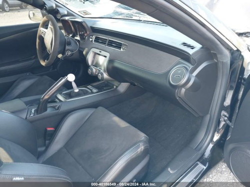 2015 Camaro Z28 LS7 6 Speed 35K Miles - Hawks Third Generation