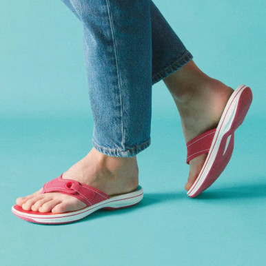 Clarks Brinkley Reyna 26182730 Pink Toe Post Slide | Clarks Ireland